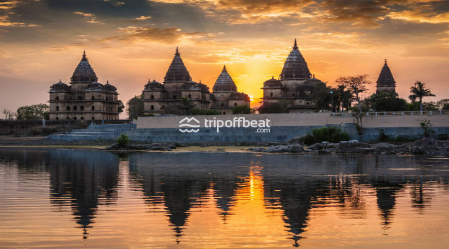 Amar Mahal Orchha (Madhya Pradesh)- Reviews, Photos & Book | TripOffBeat